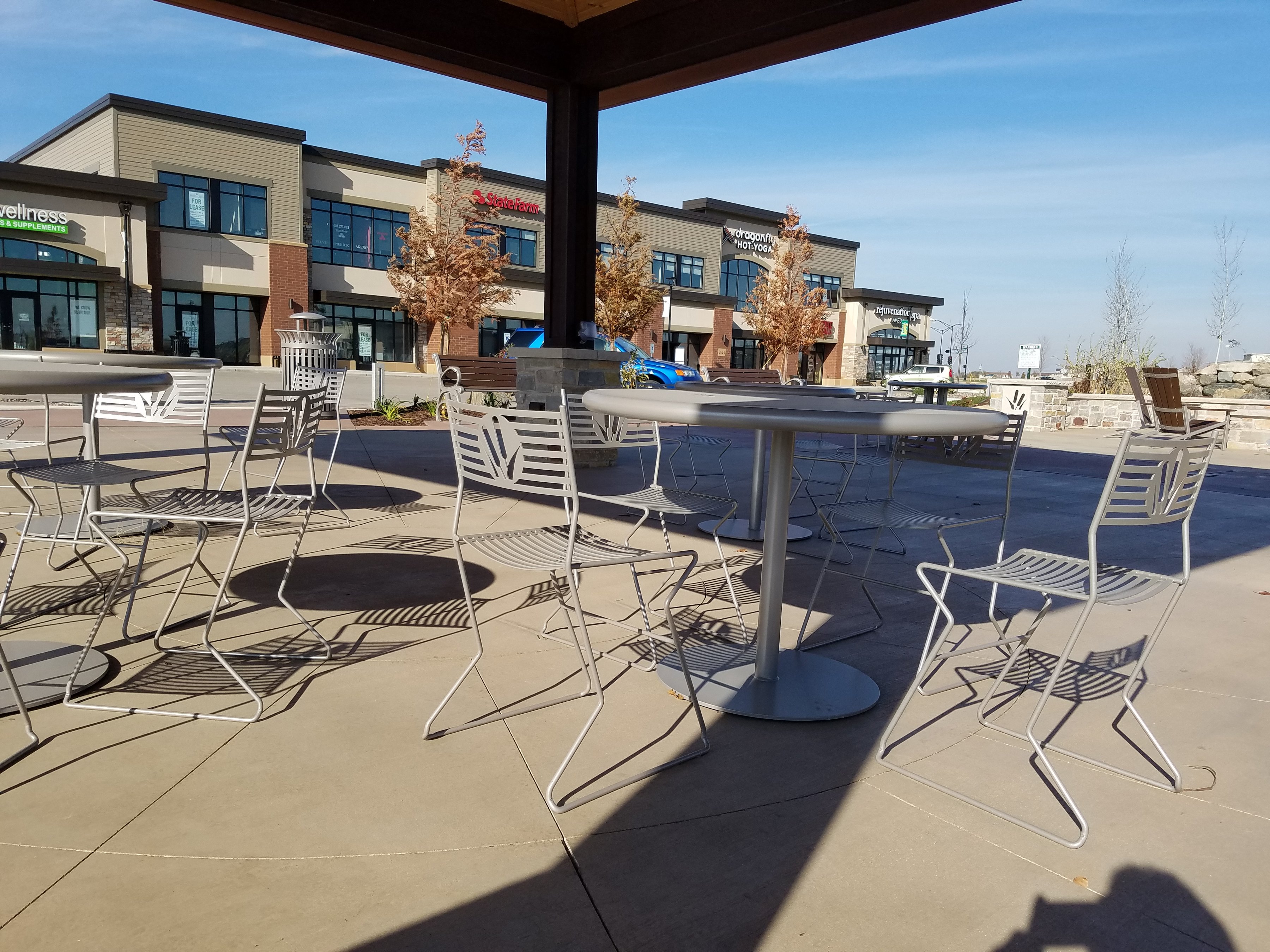 Landscape Design Tips for Retail Centers